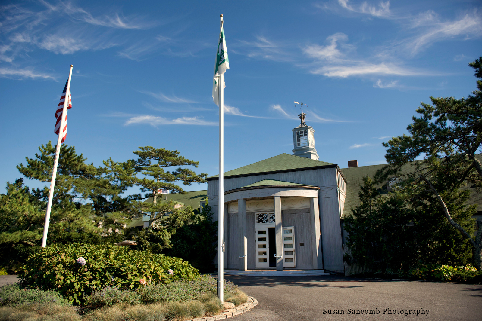 Maggie & Jim's Beautiful Dunes Club Celebration: Narragansett, Rhode ...